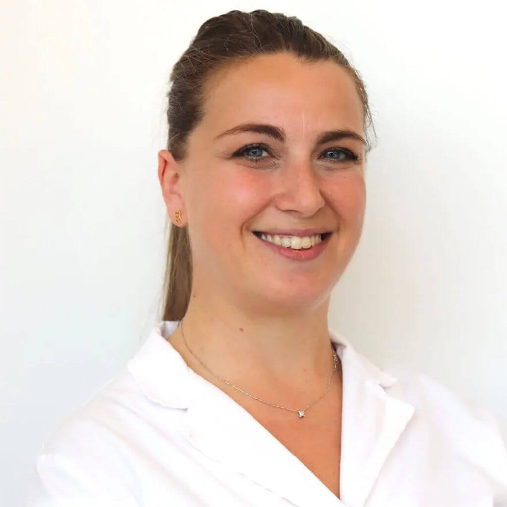 Currículum Dra. C. Liuzza